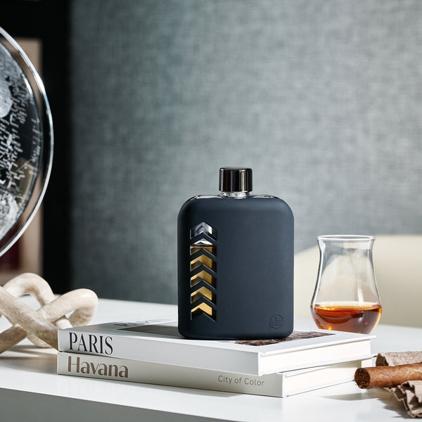 Modern Large Glass Flask Set - Sturdy Hip Flask with Cork and Silicone ...