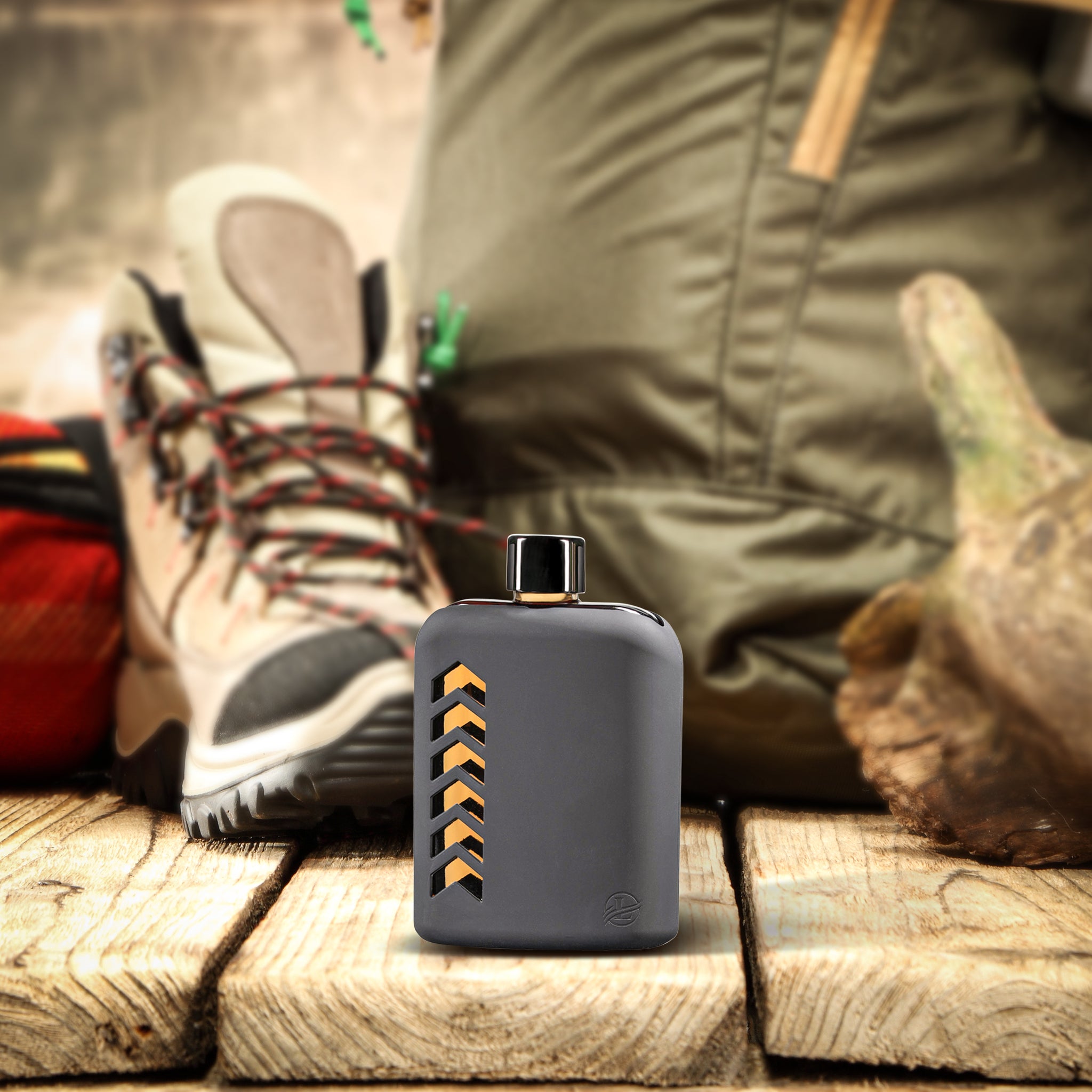 Modern Large Glass Flask Set - Sturdy Hip Flask with Cork and Silicone ...